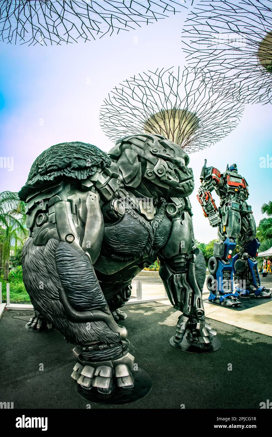 Rise Of The Beasts Transformers statues world tour on display by the ...