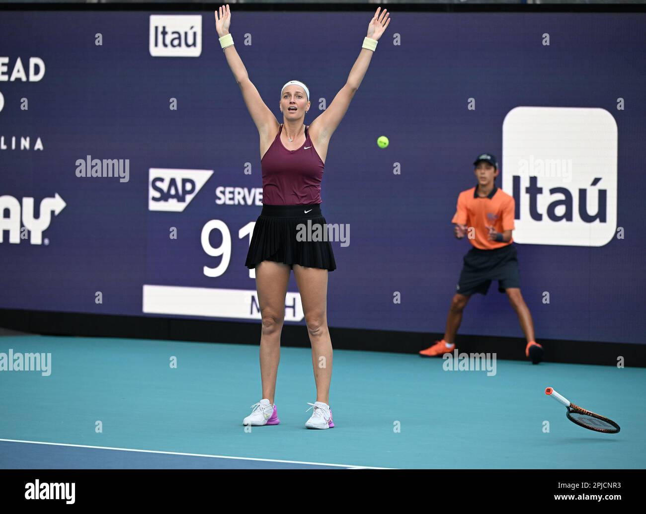 Miami Gardens FL, USA. 01st Apr, 2023. Petra Kvitova reacts during ...