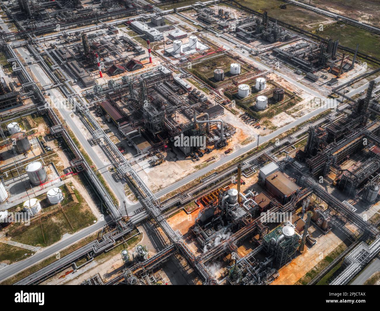 Industrial zone equipment oil refining hi-res stock photography and ...