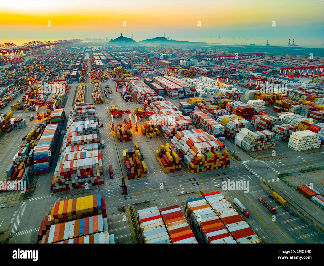 SHANGHAI, CHINA - APRIL 1, 2023 - Aerial photo taken on April 1, 2023 ...