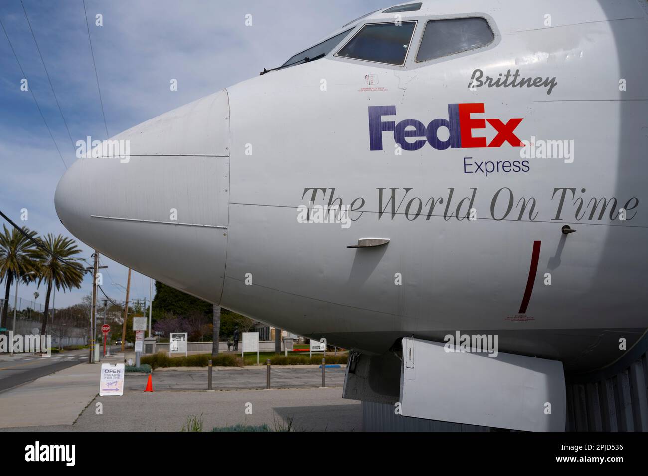 Santa Monica, California, USA. 31st Mar, 2023. The nose of a FedEx Air ...