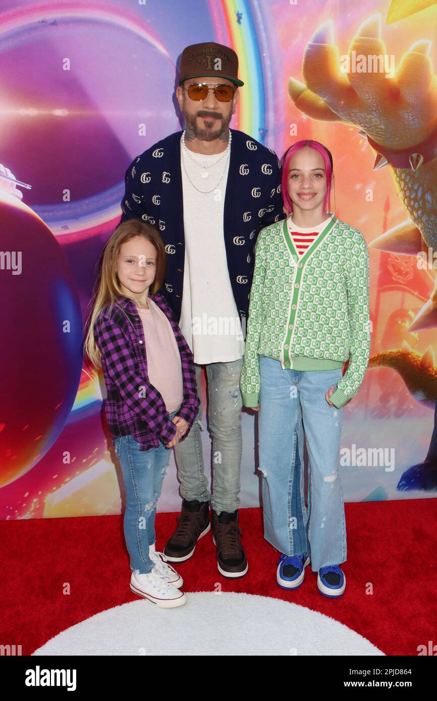 Lyric McLean, AJ McLean, Elliot Ava McLean 04/01/2023 The Special ...