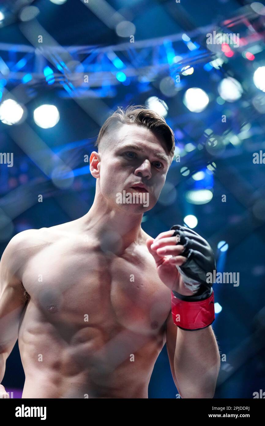 Chris wade mma hi-res stock photography and images - Alamy