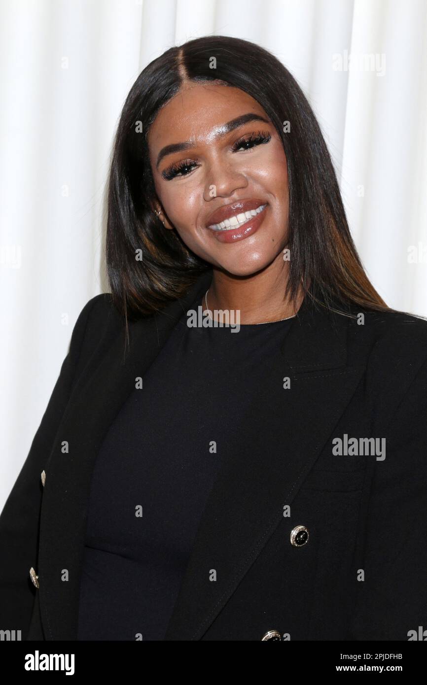 March 28, 2023, Beverly Hills, CA, USA: LOS ANGELES - MAR 28: Sarai ...