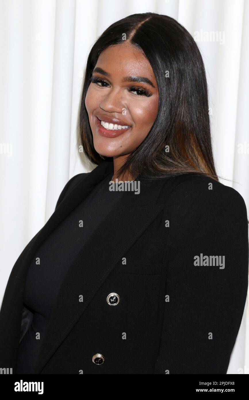 March 28, 2023, Beverly Hills, CA, USA: LOS ANGELES - MAR 28: Sarai ...