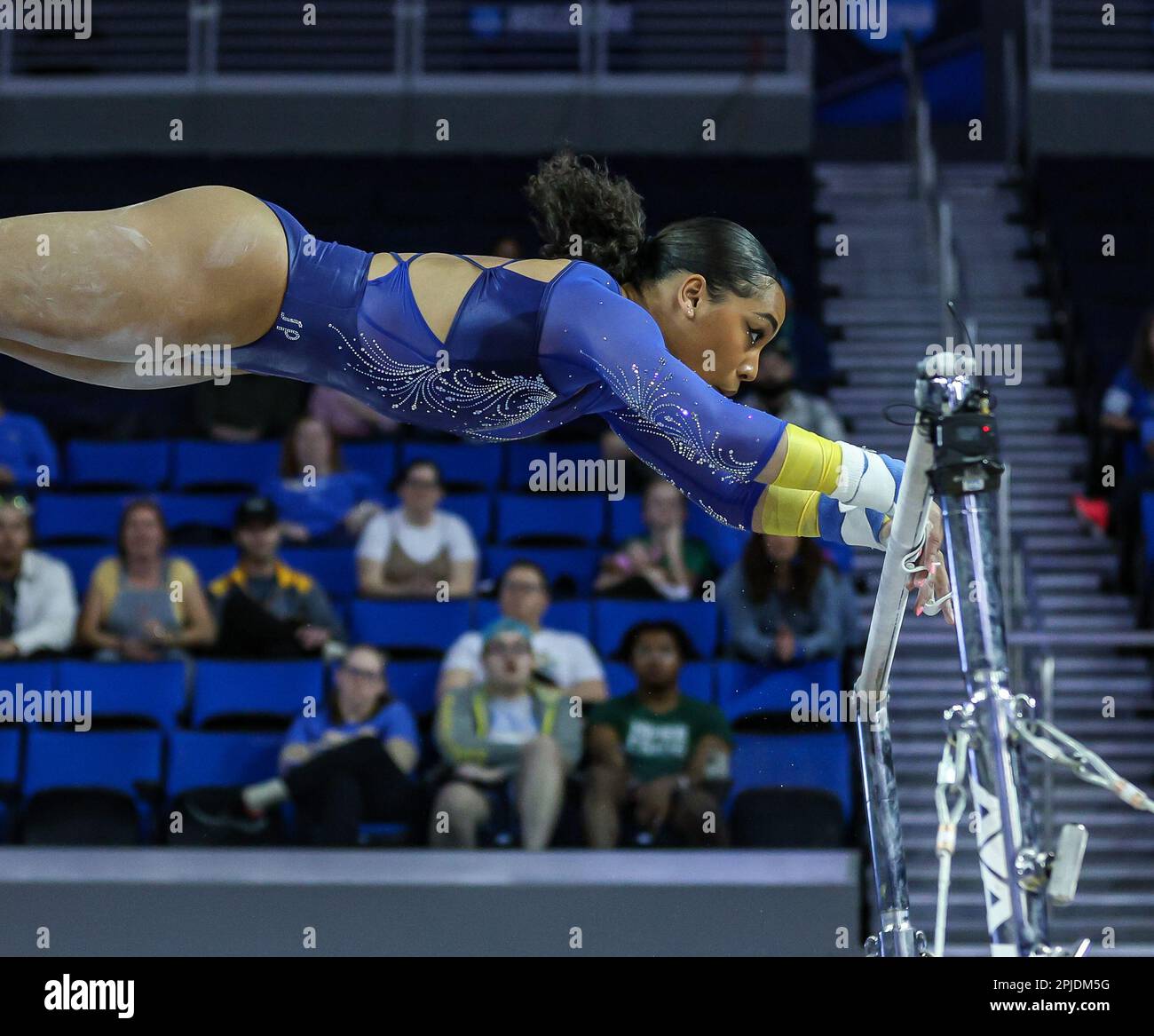 Los Angeles, OK, USA. 1st Apr, 2023. UCLA's Margzetta Frazier competes ...