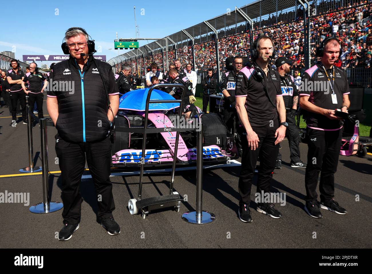 Melbourne, Australia. 02nd Apr, 2023. (L to R): Otmar Szafnauer (USA ...
