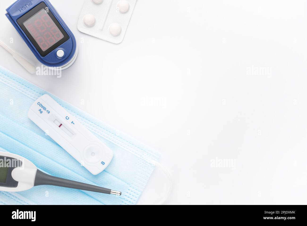 Medical kit for the prevention and treatment of coronavirus. Mask, test ...