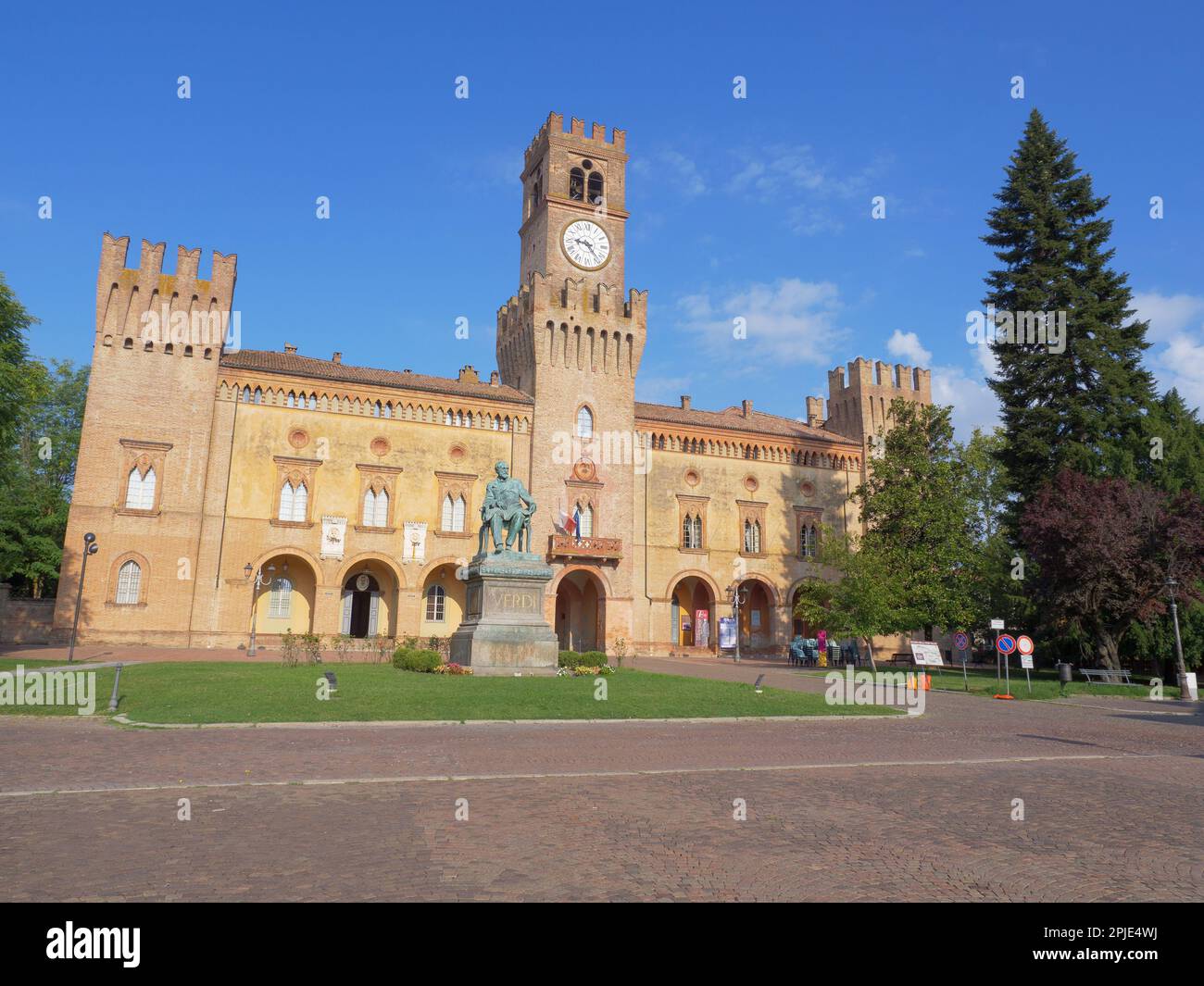 Rocca Pallavicino and the Statue of Giuseppe Verdi, Italian Composer ...