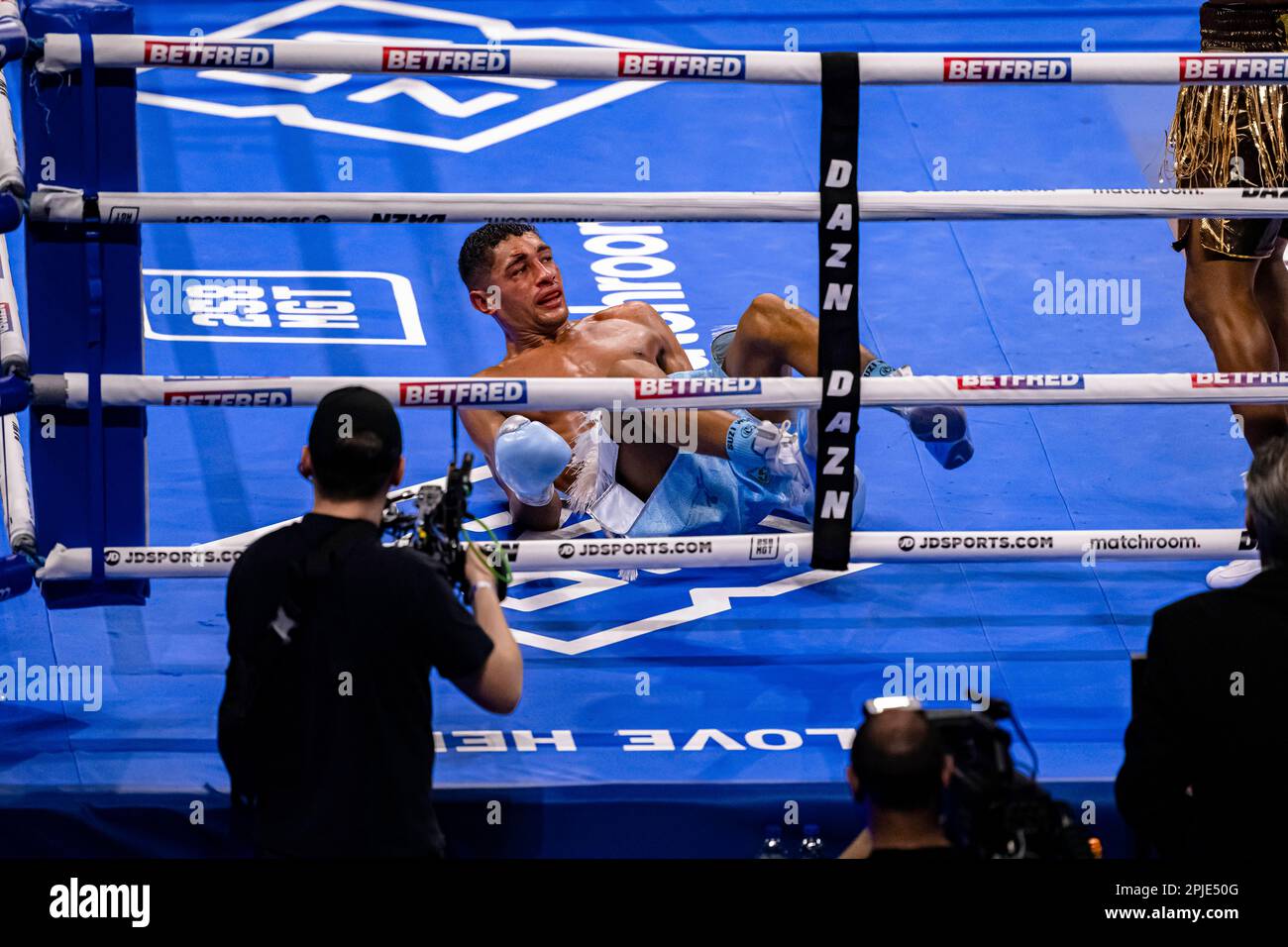 LONDON, UNITED KINGDOM. 01 Apr, 2023. Austin Williams knocked out River ...