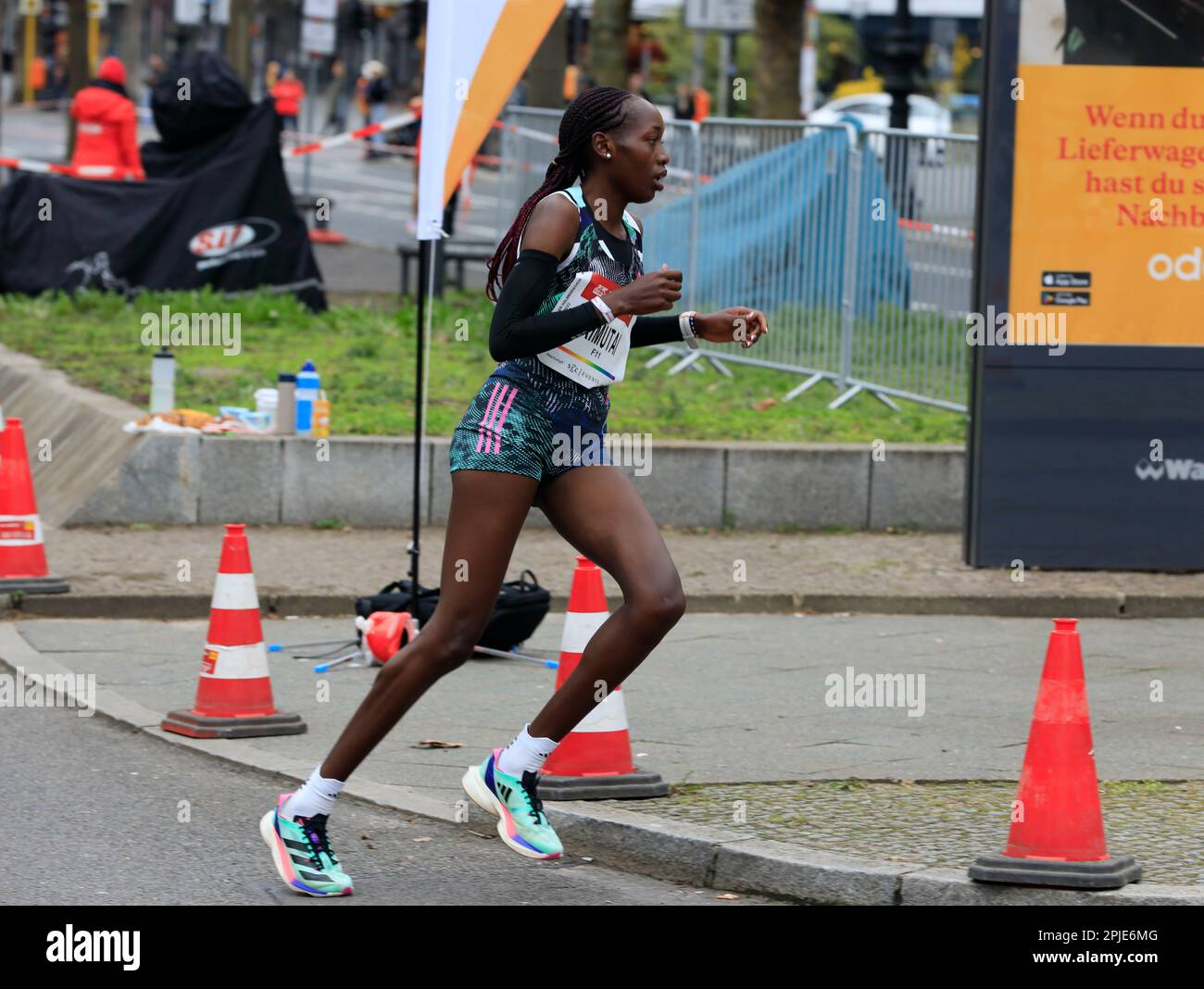 Berlin marathon 2023 hi-res stock photography and images - Alamy
