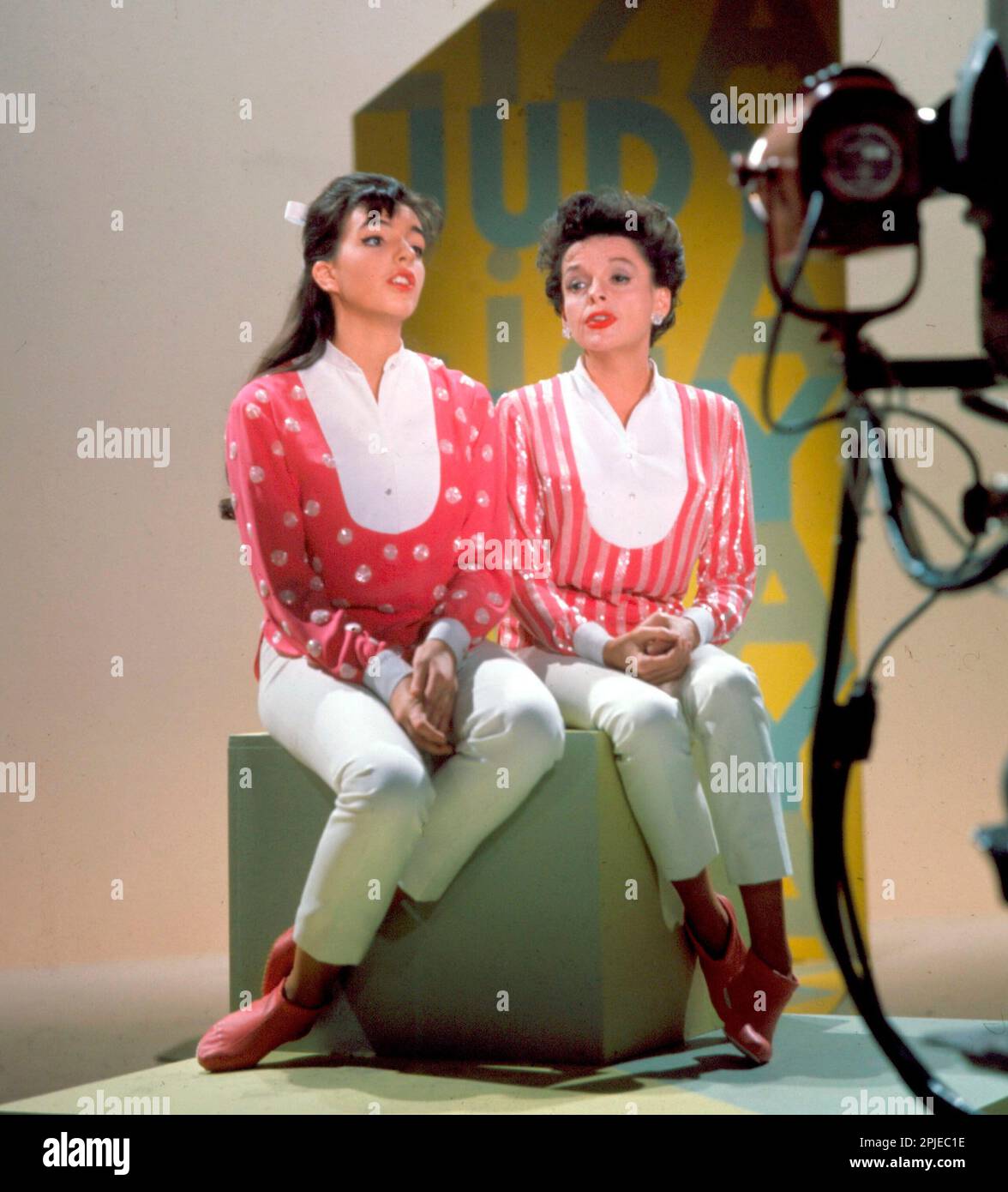 Liza Minnelli And Judy Garland In The Judy Garland Show 1963 Directed By Bill Hobin Credit