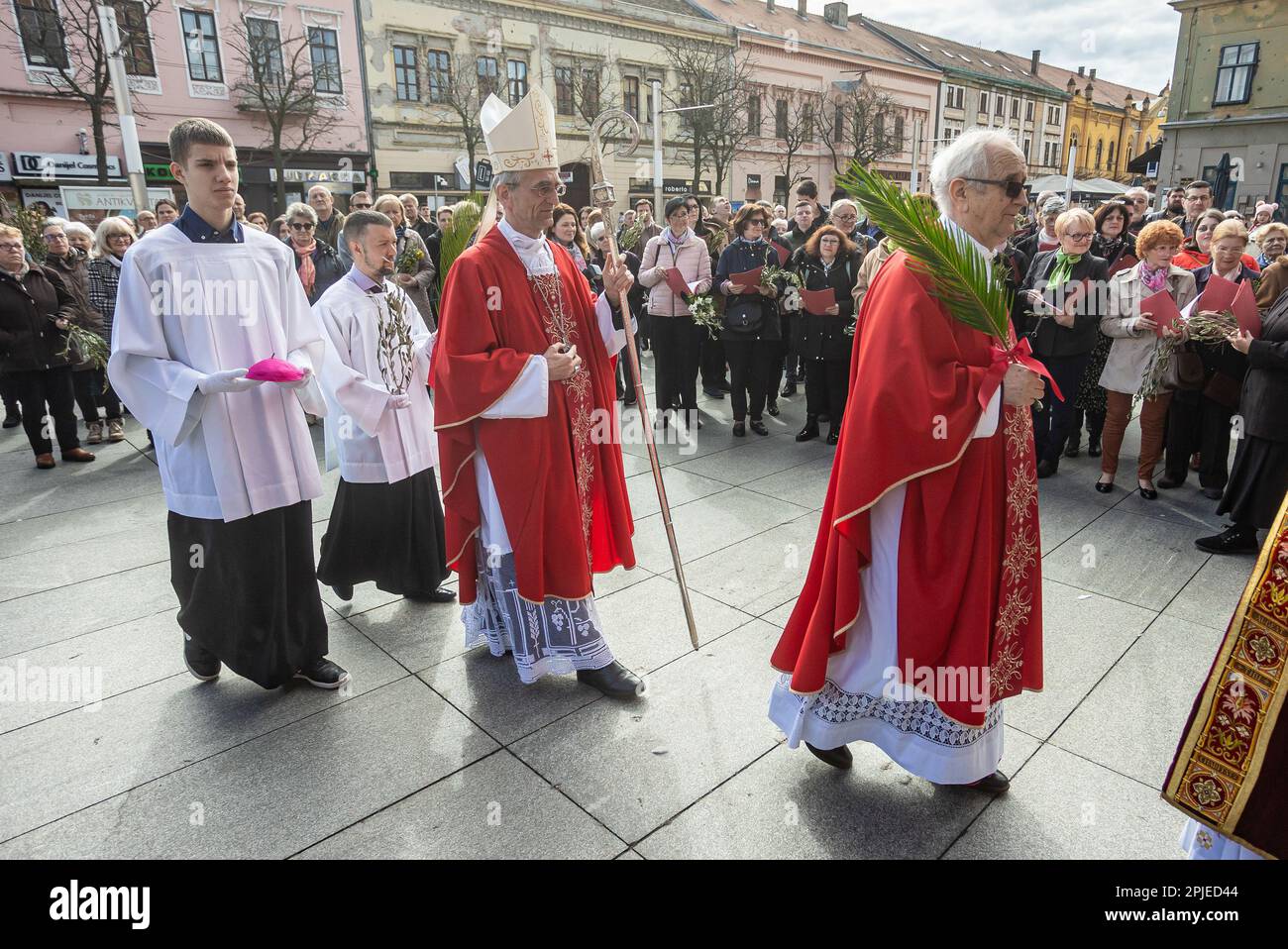 Kastel Stari, Croatia. 02nd Apr, 2023. Priest Ivan Curic blesses the ...