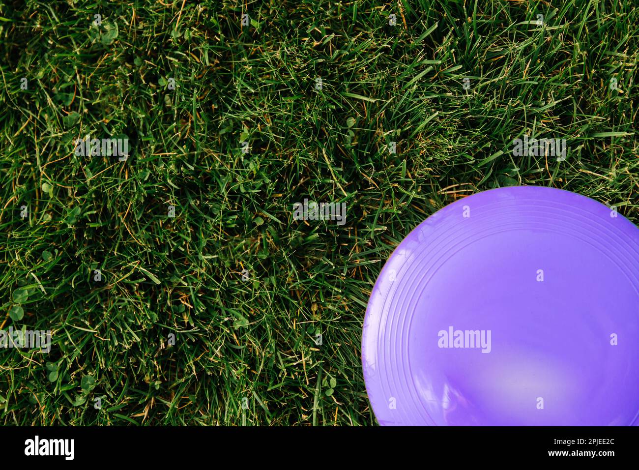 Close up flying golf hi-res stock photography and images - Alamy