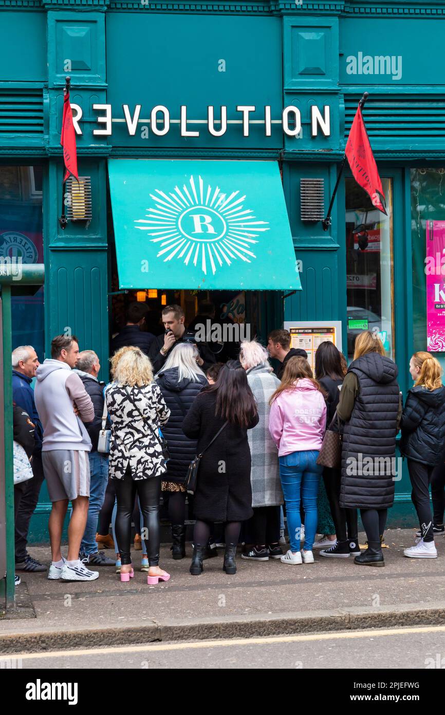 Bournemouth, Dorset, UK. 2nd April 2023. The viral TikTok pop-up Karen ...