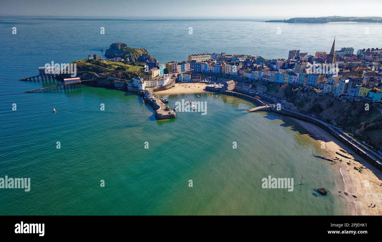 Rnli boat drone hi-res stock photography and images - Alamy