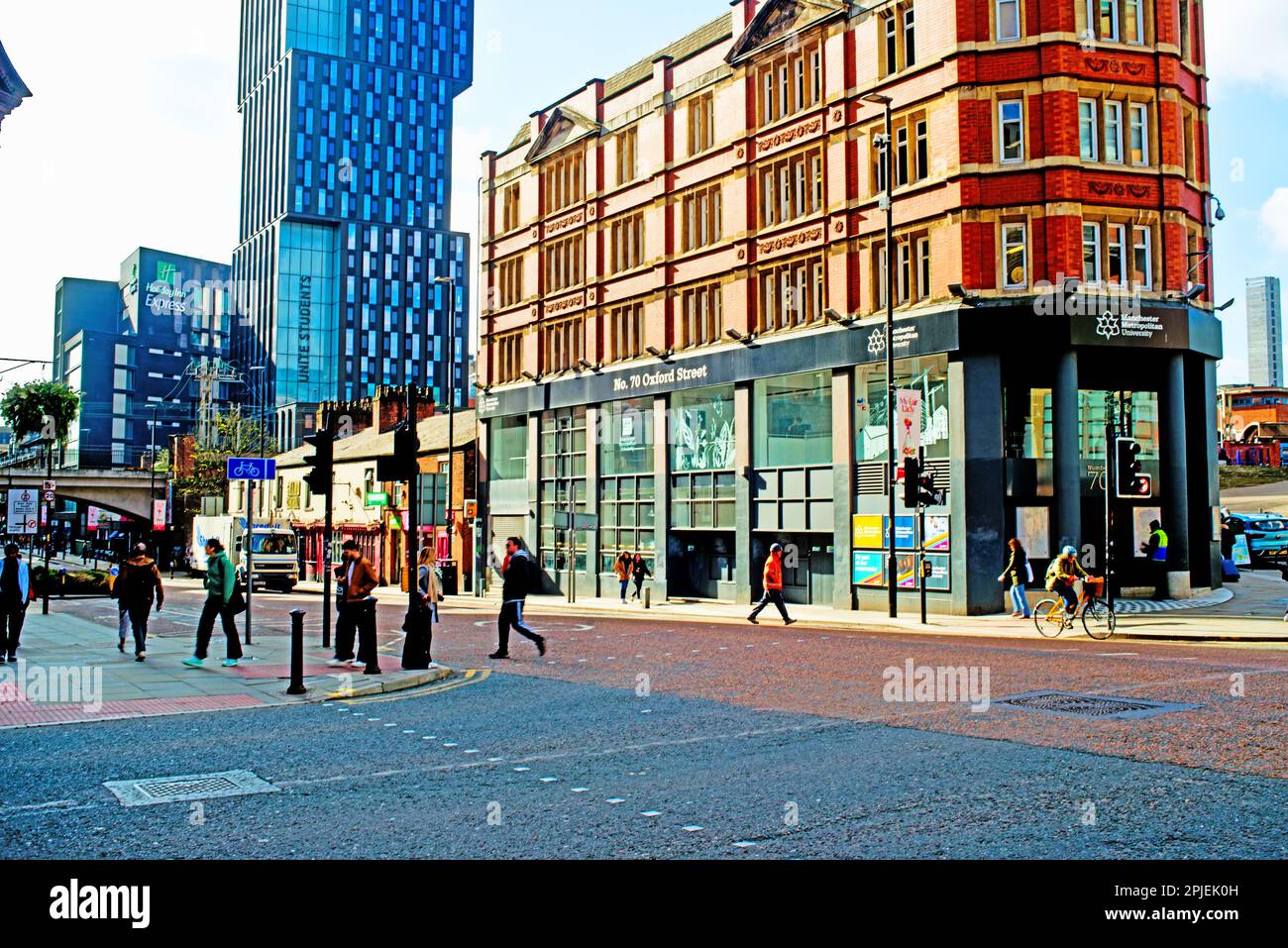 University Building, Oxford Street, Manchester, Lancashire, england Stock Photo - Alamy