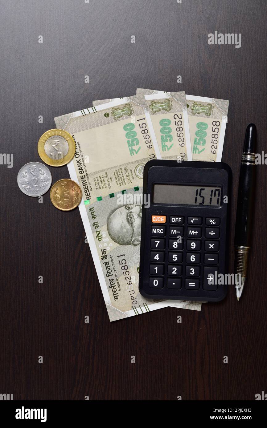 Rupees calculator hi-res stock photography and images - Alamy