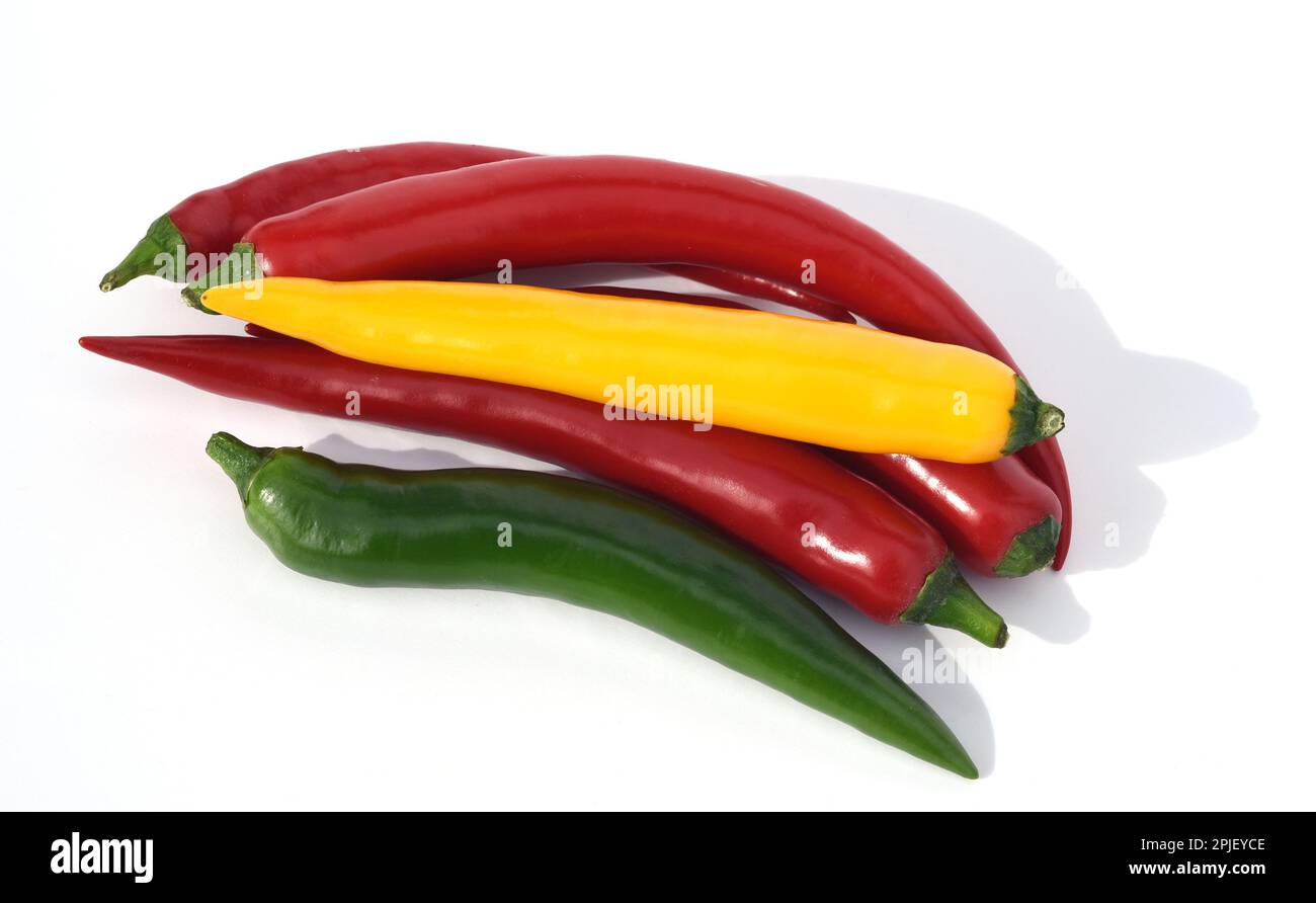 Green pepperoni capsicum frutescens hi-res stock photography and images ...