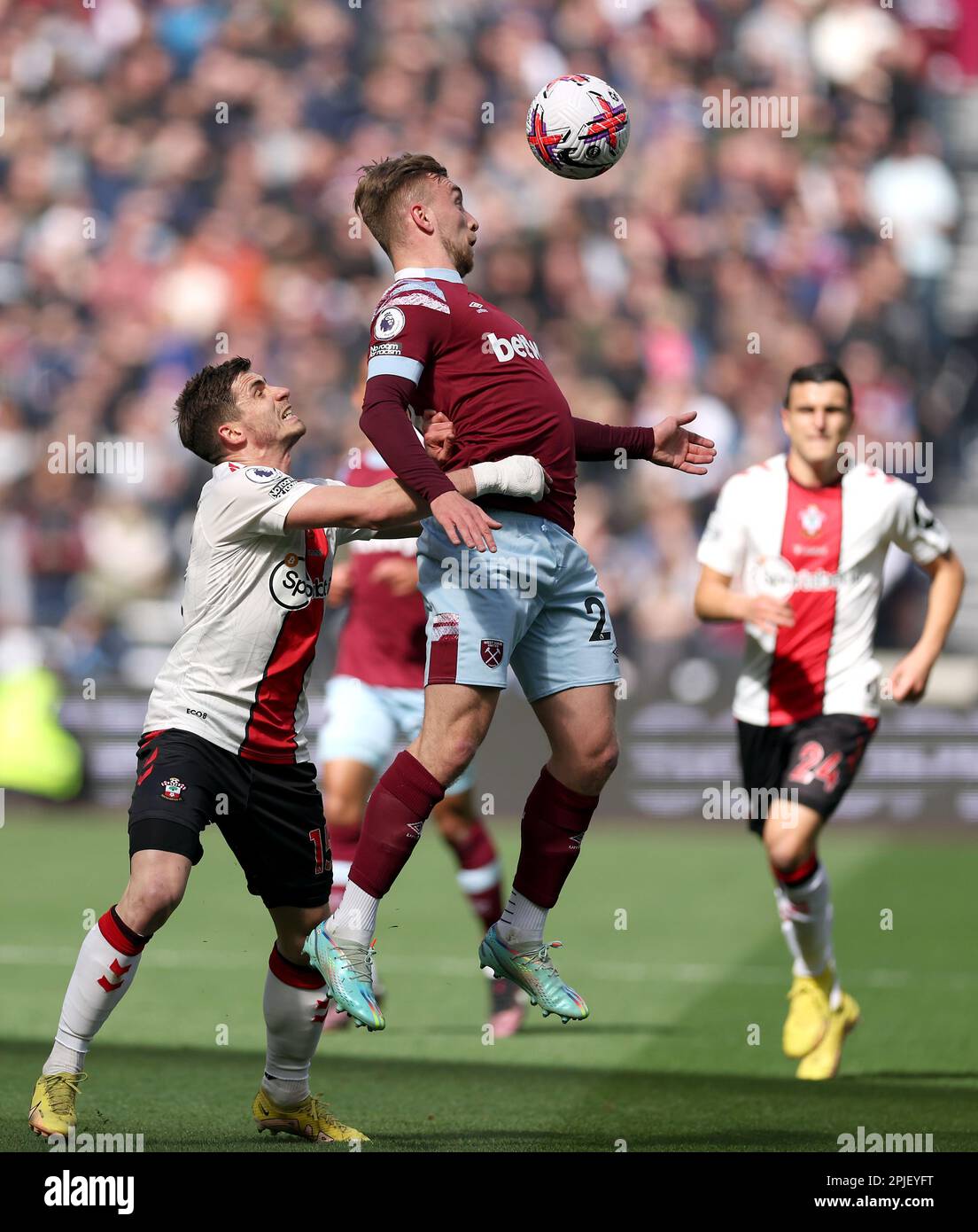 Romain perraud west ham hi-res stock photography and images - Alamy