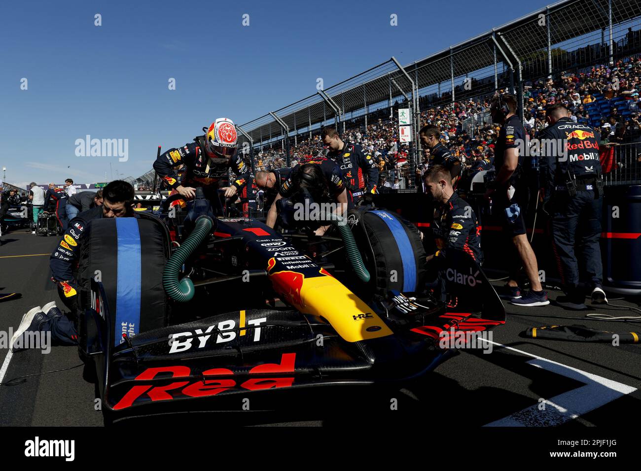 VERSTAPPEN Max (ned), Red Bull Racing RB19, portrait during the Formula ...