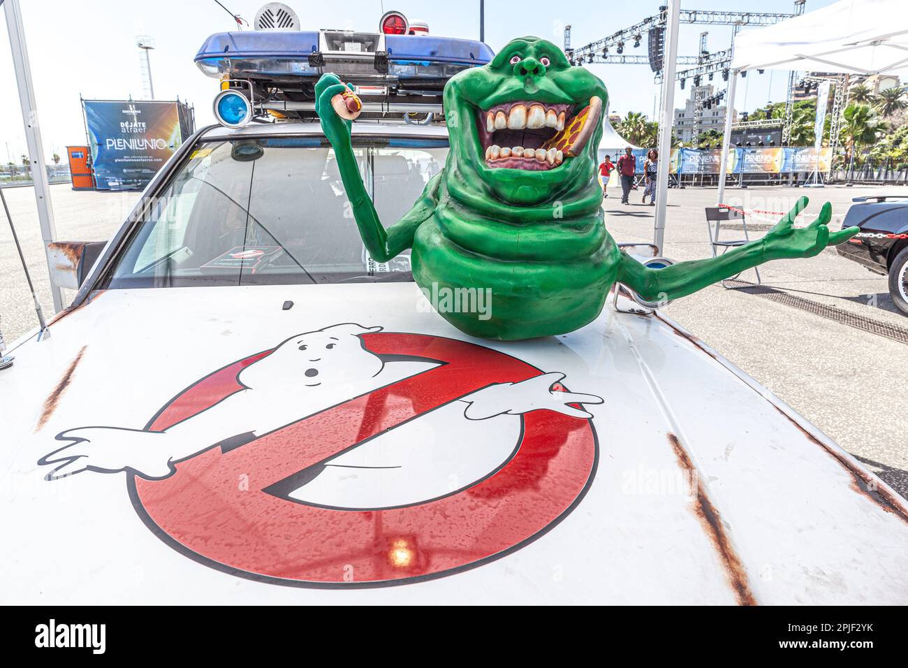 Ghostbusters car hi-res stock photography and images - Alamy