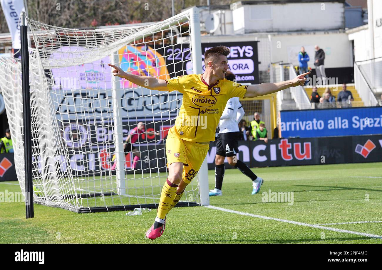 Salernitana's Krzysztof Piatek celebrates scoring during the Serie A ...