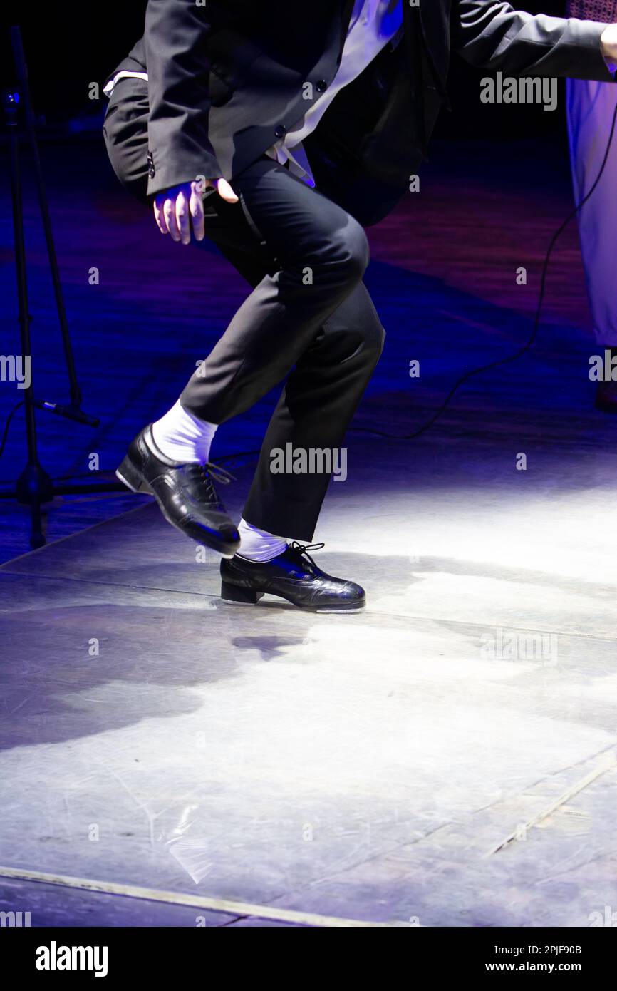 Flamenco dancing close up dress hi-res stock photography and images - Alamy