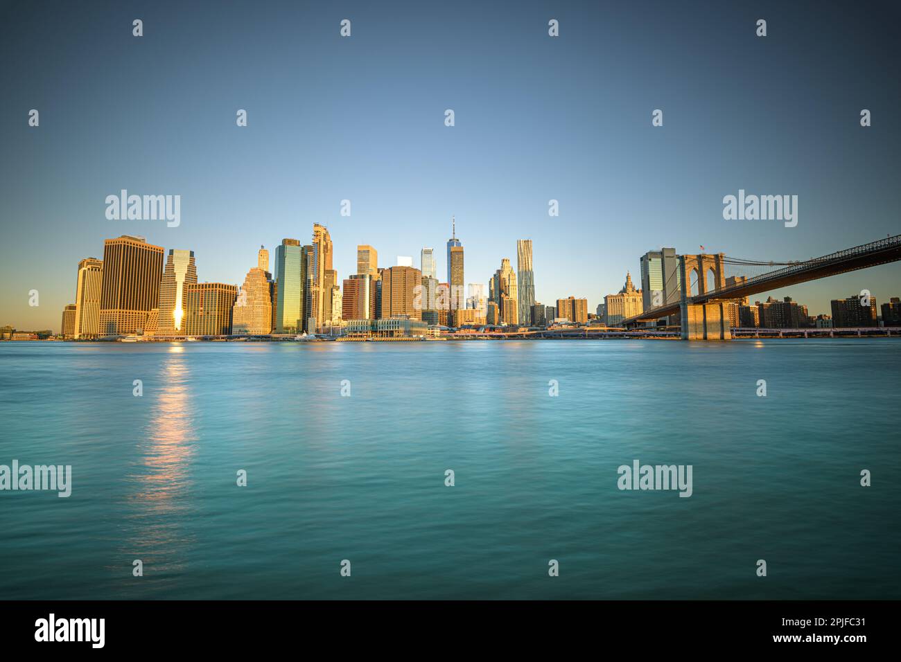 New buildings rising up hi-res stock photography and images - Alamy