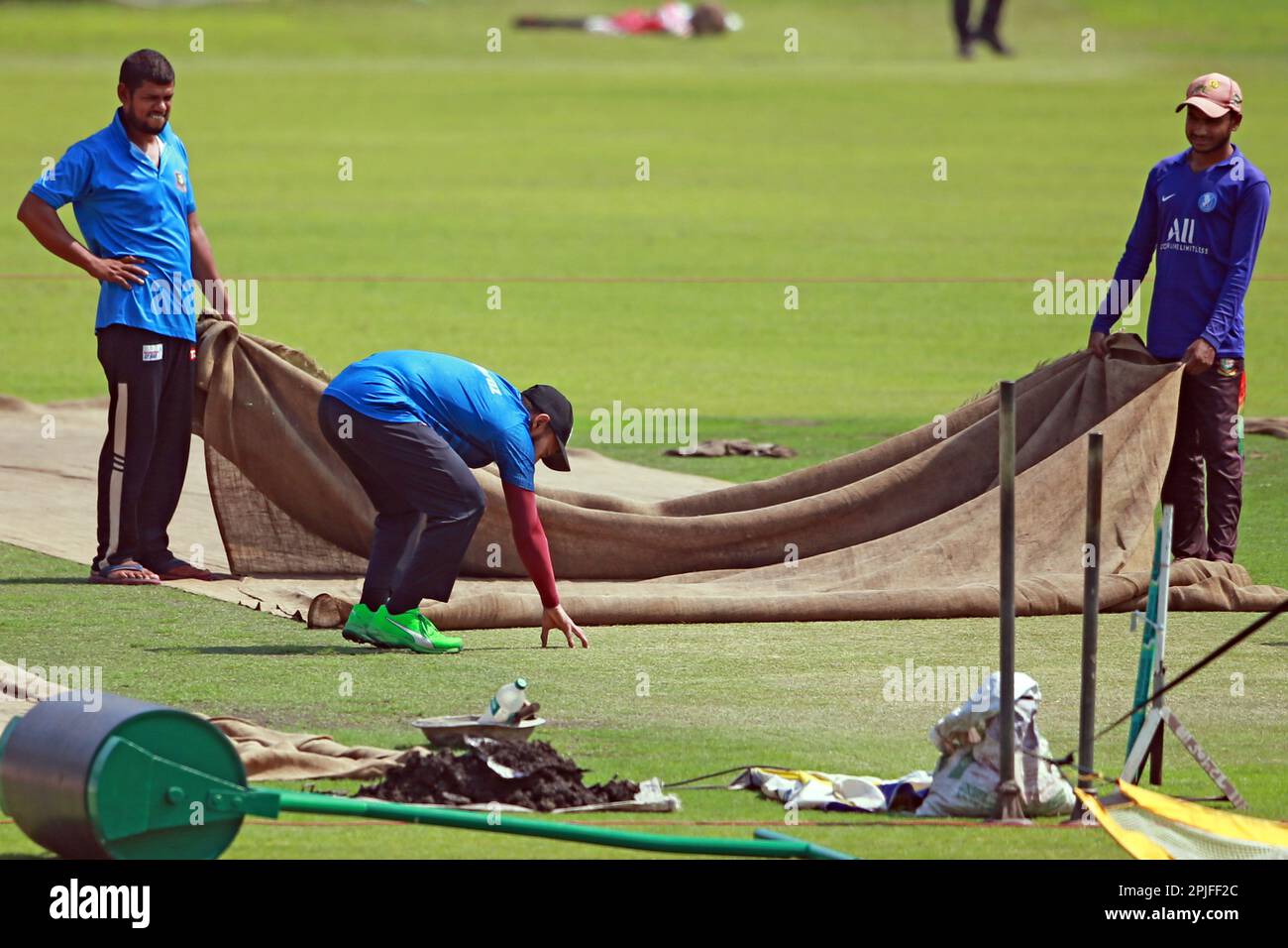 Mushfiqur Rahim inspect the pitch during Bangladesh Test Cricket Team ...