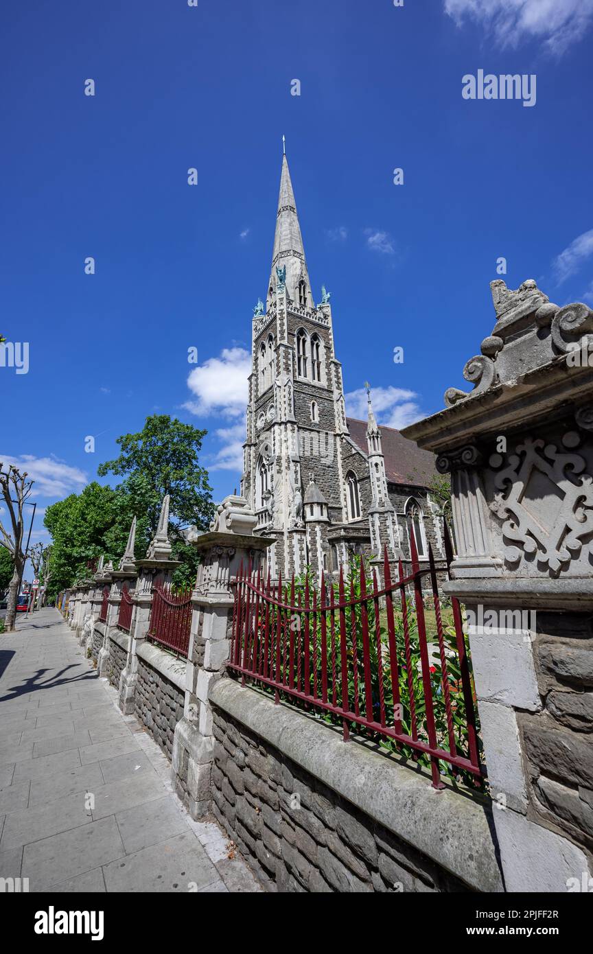 Georgian ecclesiastical architecture hi-res stock photography and ...