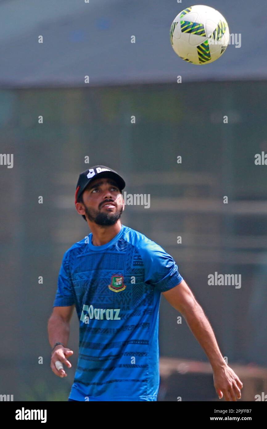 Mominul Haque during Bangladesh Test Cricket Team attends practice ...