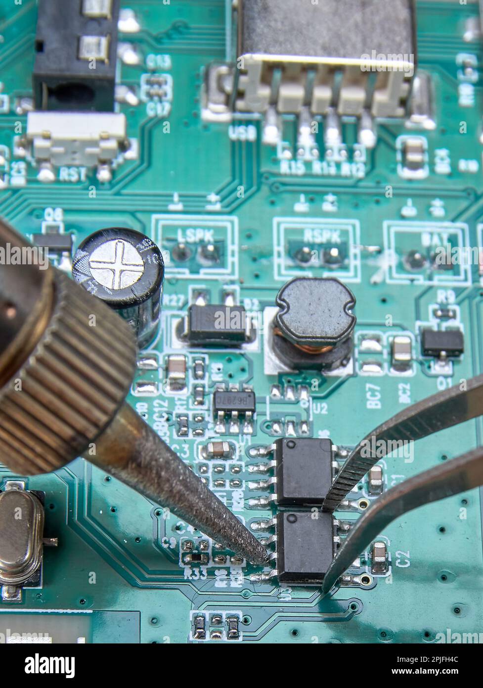 Replacing a damaged part in an electronic circuit board using a ...