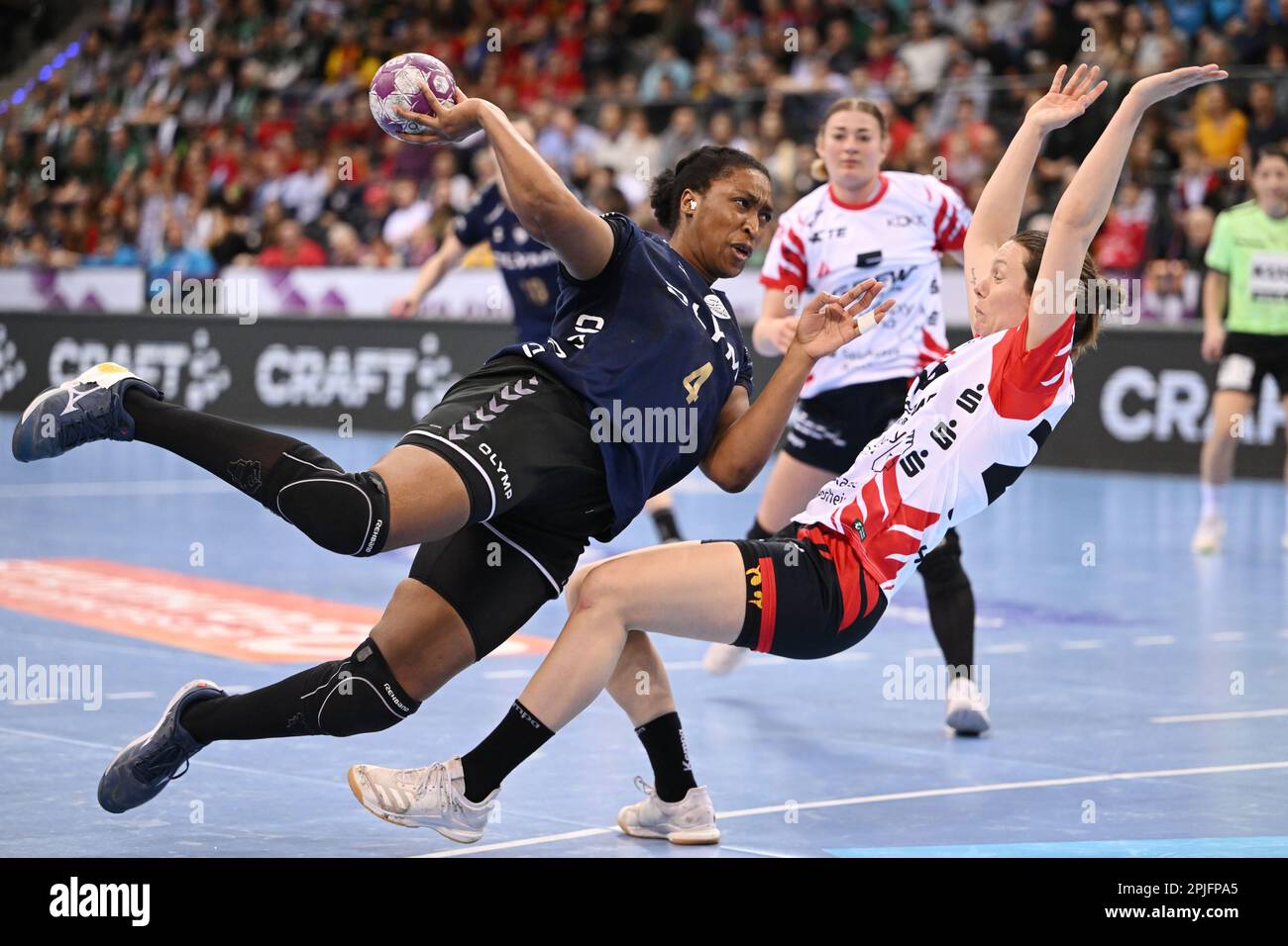 Stuttgart, Germany. 02nd Apr, 2023. Handball, Women: DHB Cup, SG BBM ...