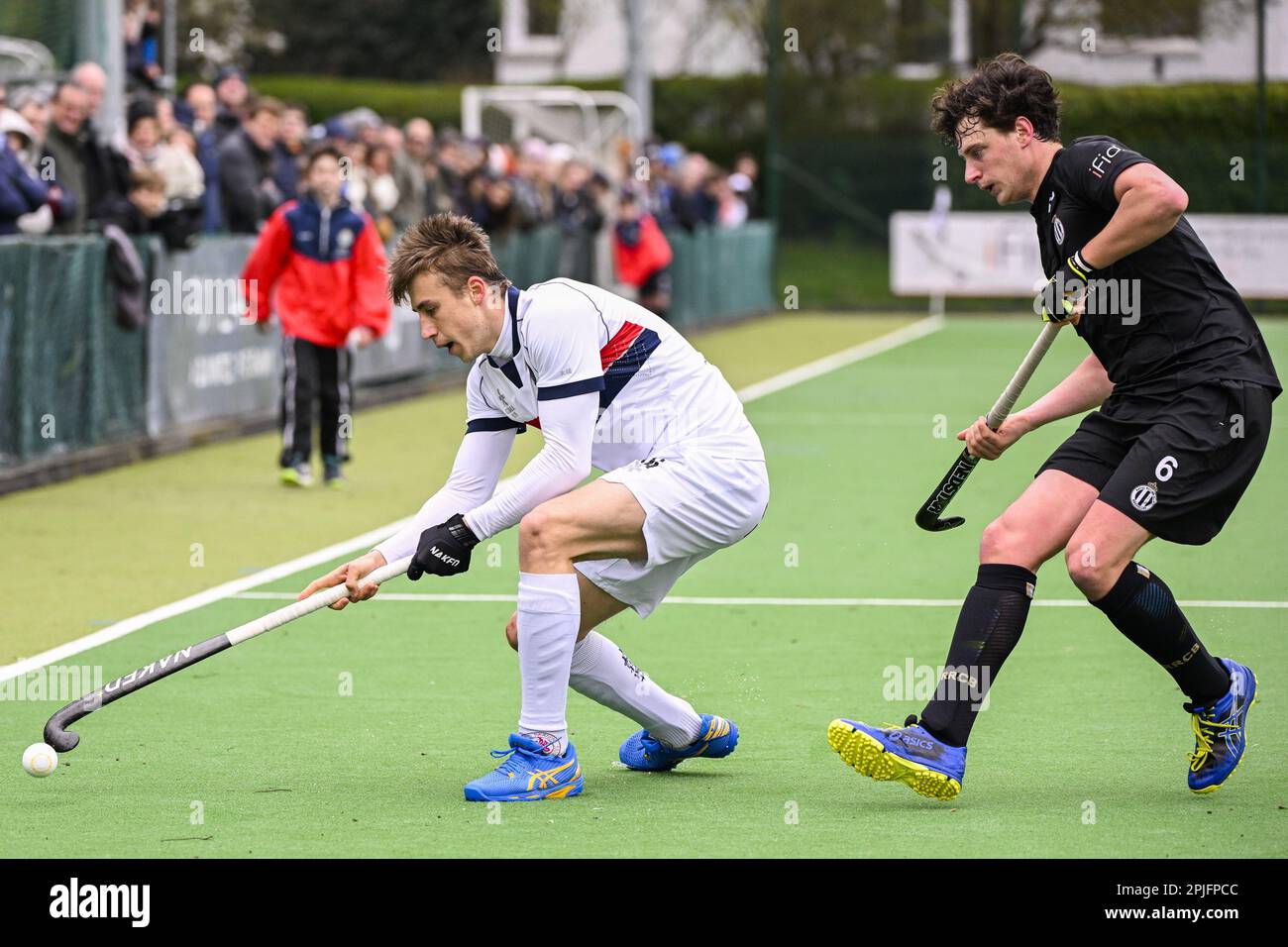 Brussels, Belgium. 02nd Apr, 2023. Dragons' Thomas Crols and Racing's ...