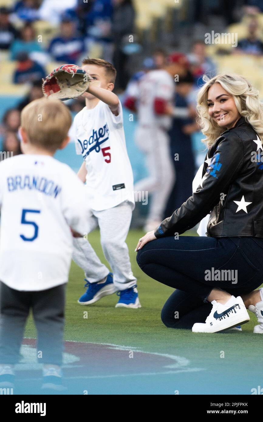Chelsea, Brandon and Charlie Freeman before a Major League Baseball ...