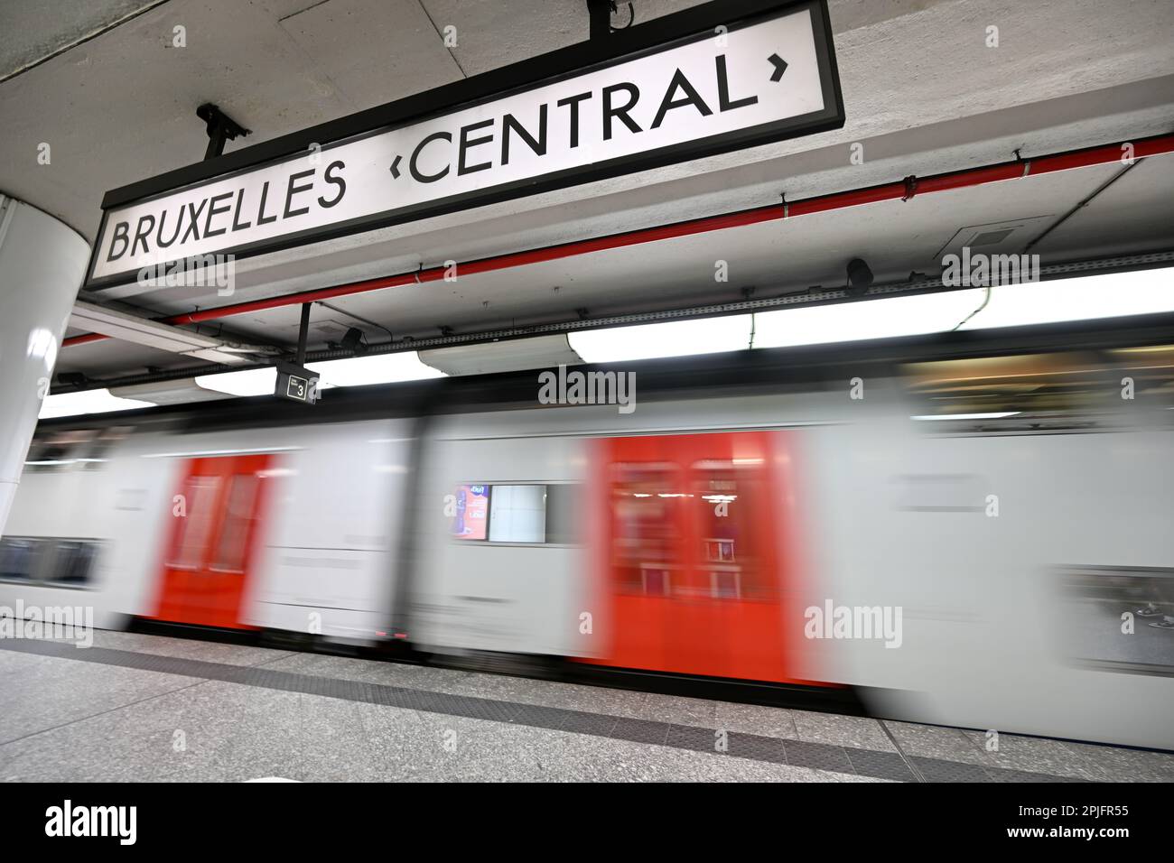 Spooroperator hi-res stock photography and images - Alamy