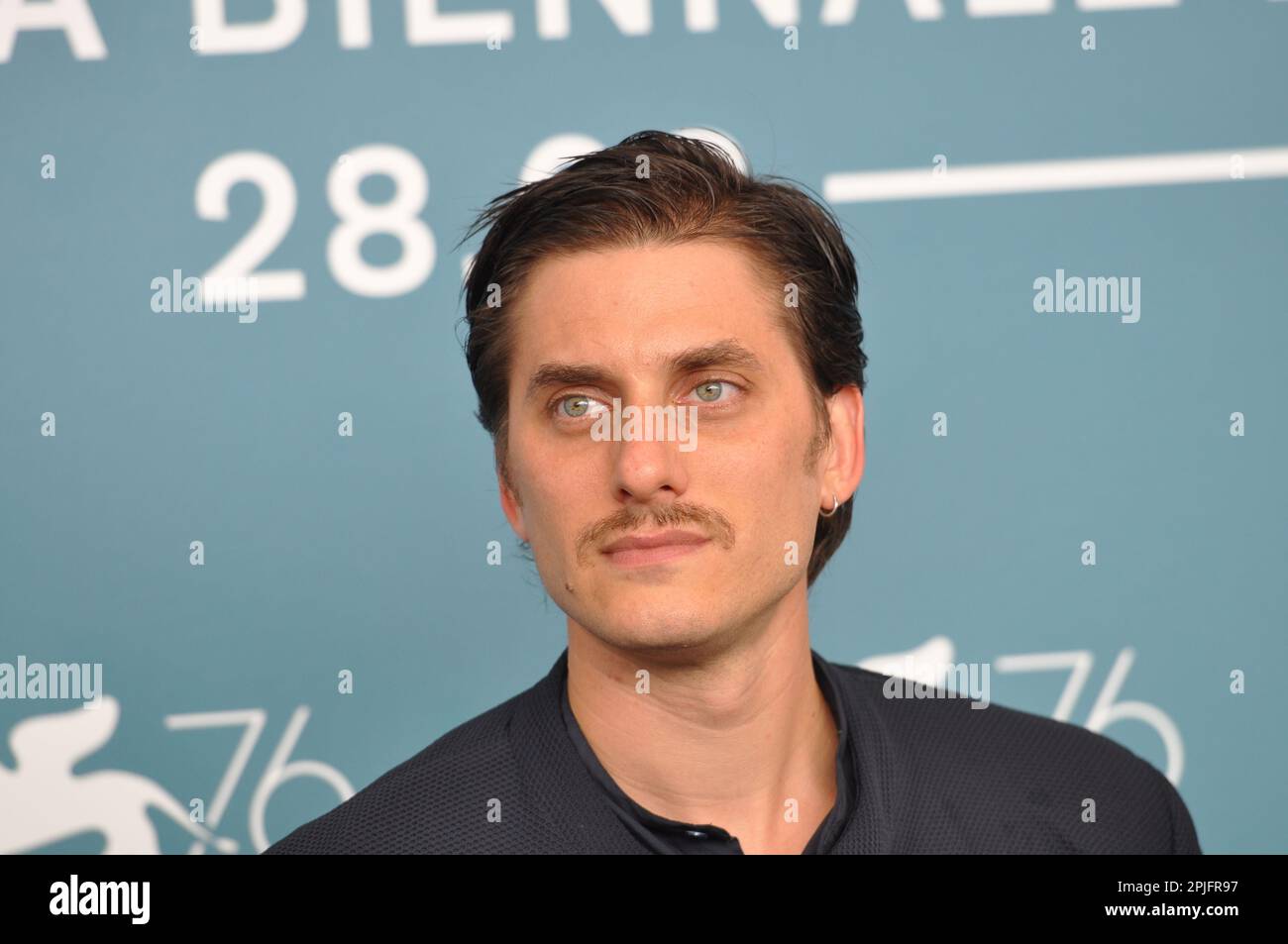 Luca Marinelli photocall "Martin Eden" mostra del cinema di Venezia ...