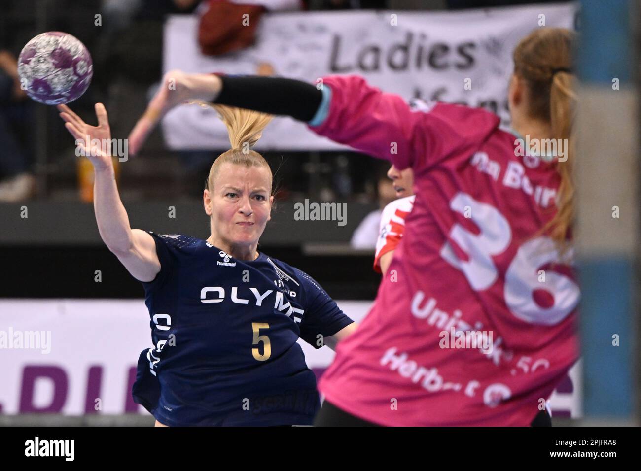 Stuttgart, Germany. 02nd Apr, 2023. Handball, Women: DHB Cup, SG BBM ...