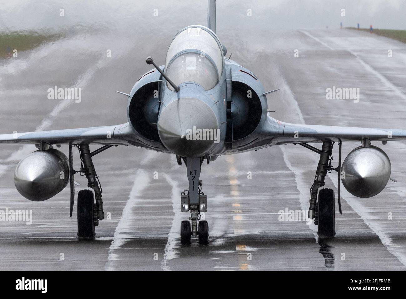 Dassault mirage 2000i hi-res stock photography and images - Alamy