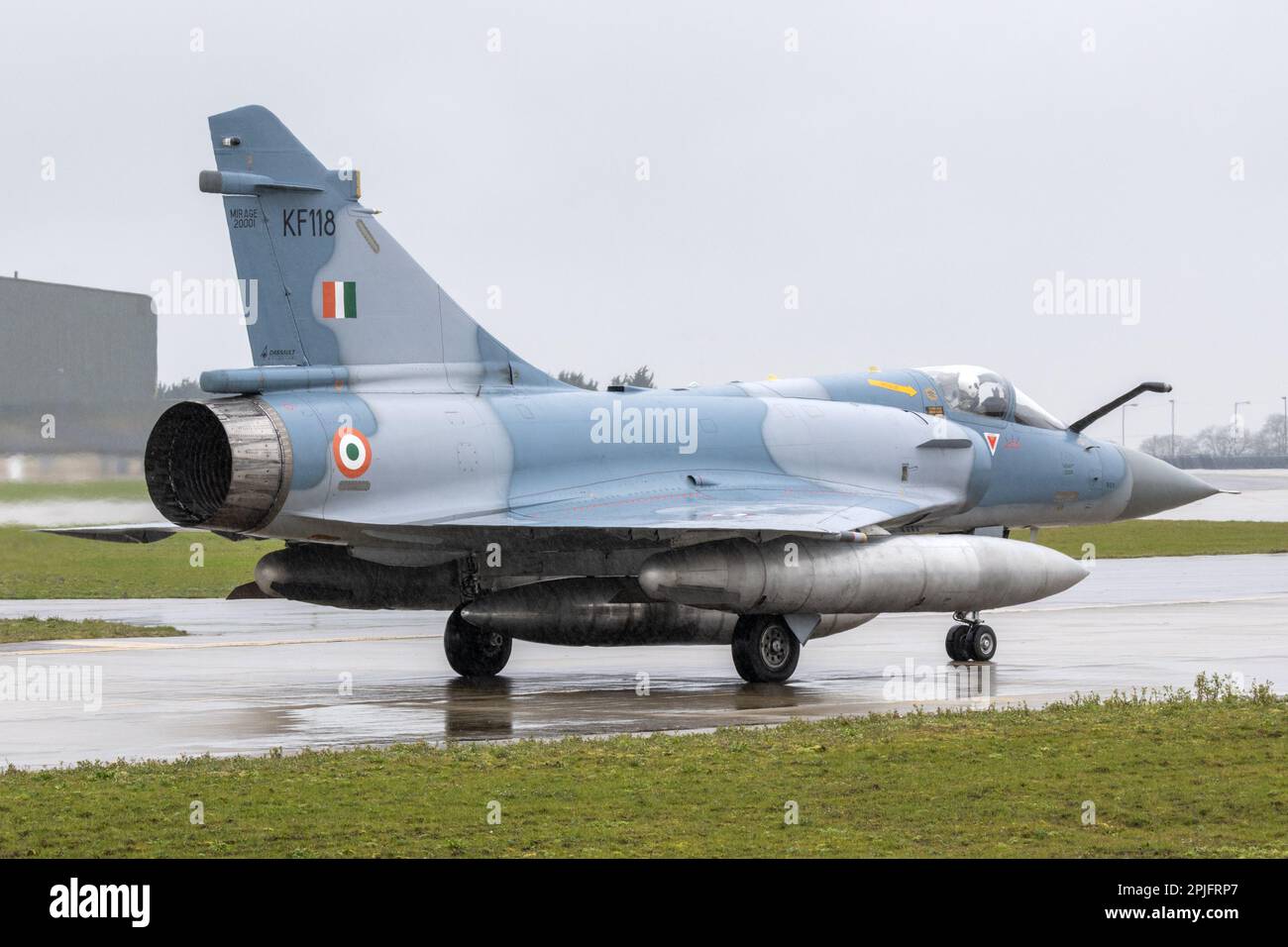 Dassault mirage 2000i hi-res stock photography and images - Alamy