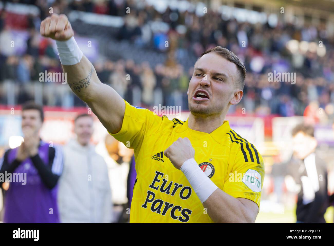 ROTTERDAM - (lr) Feyenoord goalkeeper Timon Wellenreuther celebrates ...