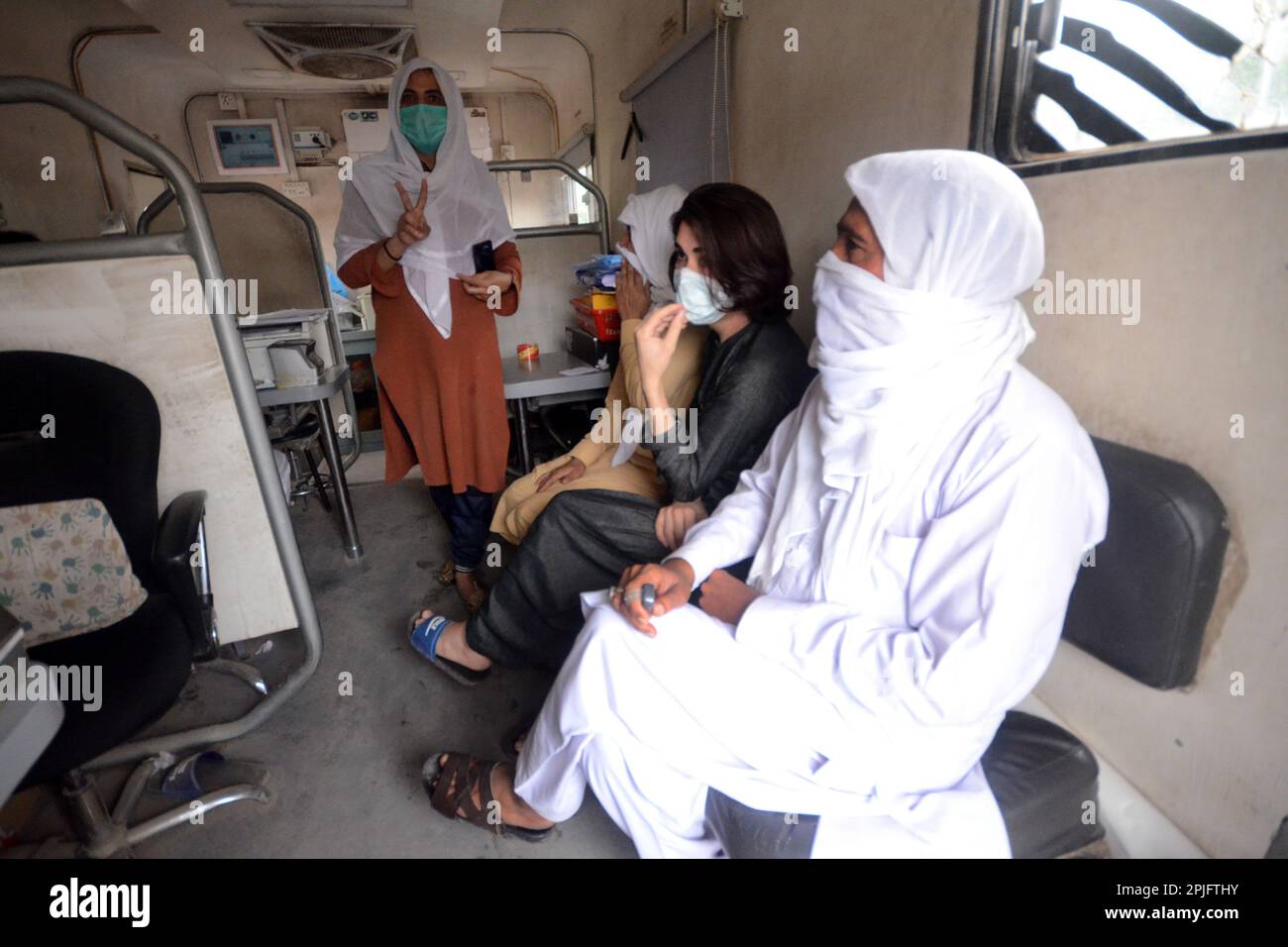 Peshawar, Pakistan. 31st Mar, 2023. Card registration of transgenders ...