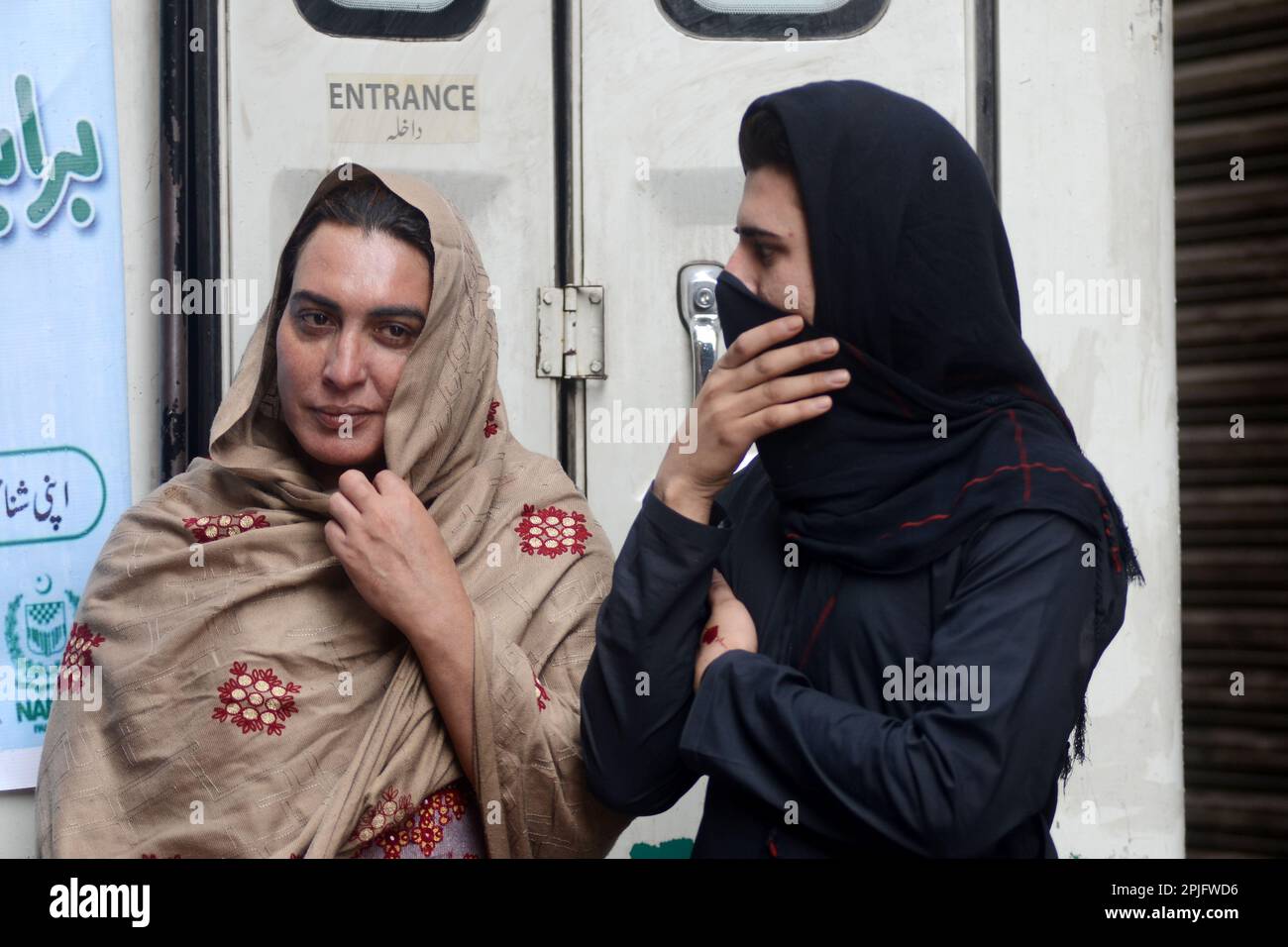 Peshawar, Pakistan. 31st Mar, 2023. Card registration of transgenders ...