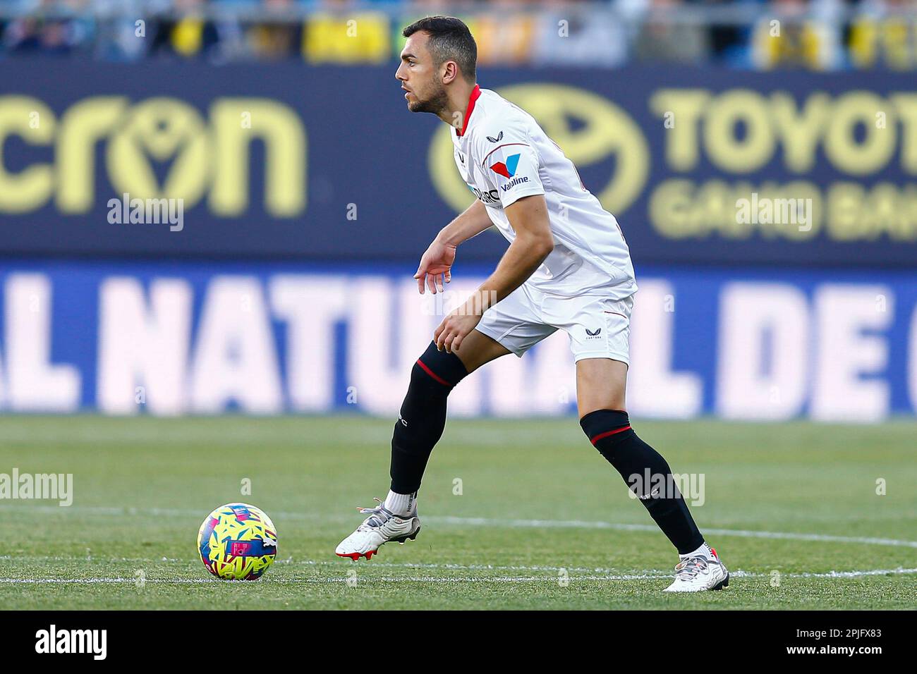 Alex Fernandez of Cadiz during the La Liga match between Cadiz CF and ...
