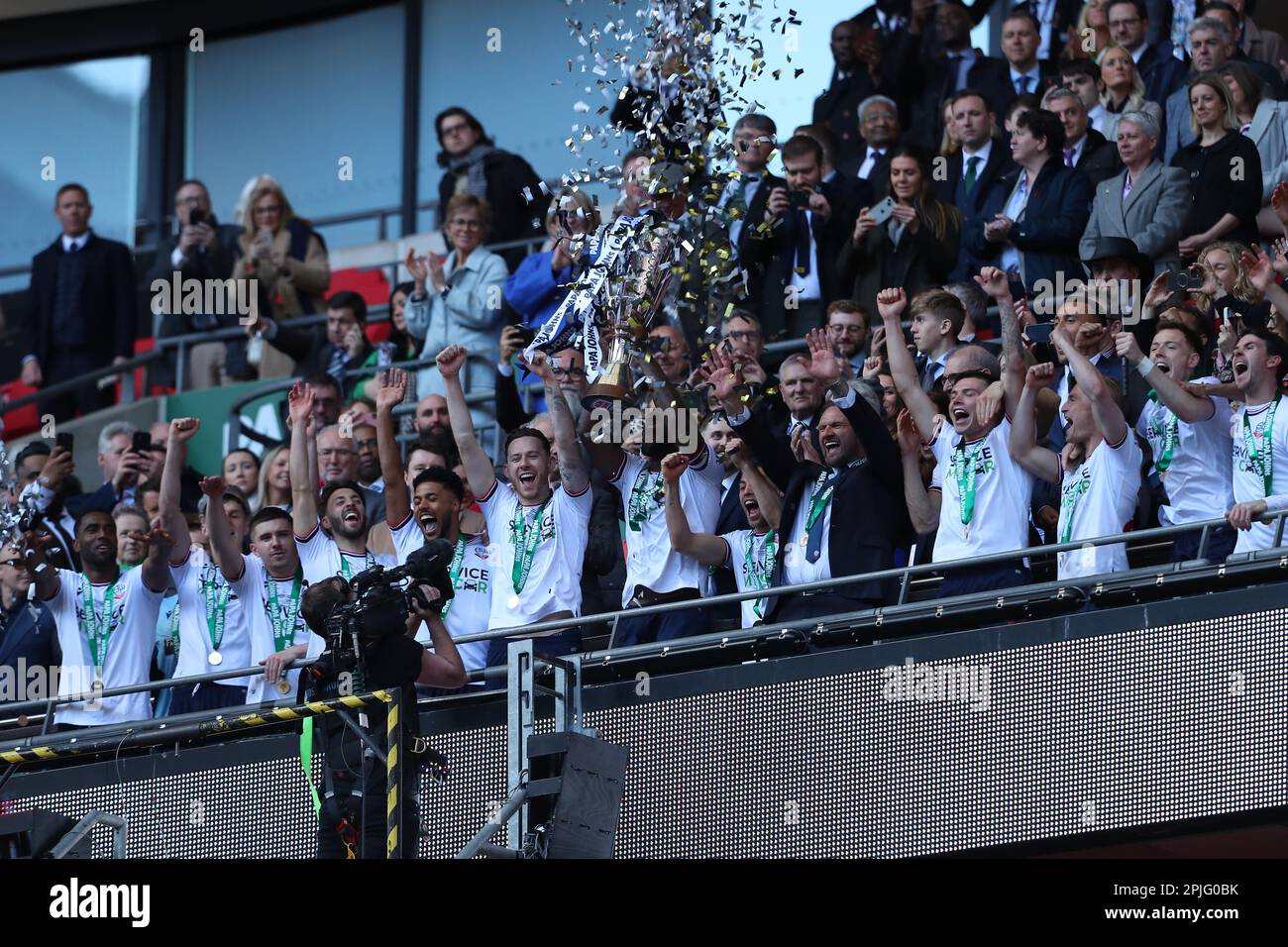 Wembley Stadium, London, UK. 2nd Apr, 2023. Papa Johns Trophy Football ...