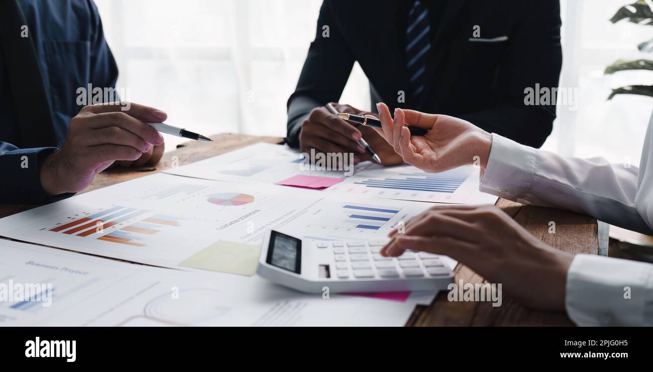 Group of Business People Meeting analysis financial plan, discussion ...