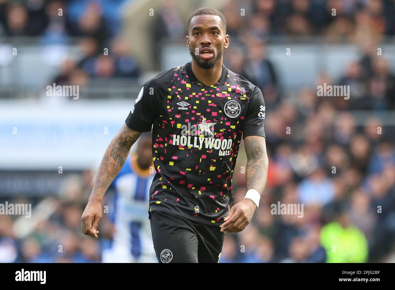 Brentford fc player hi-res stock photography and images - Alamy