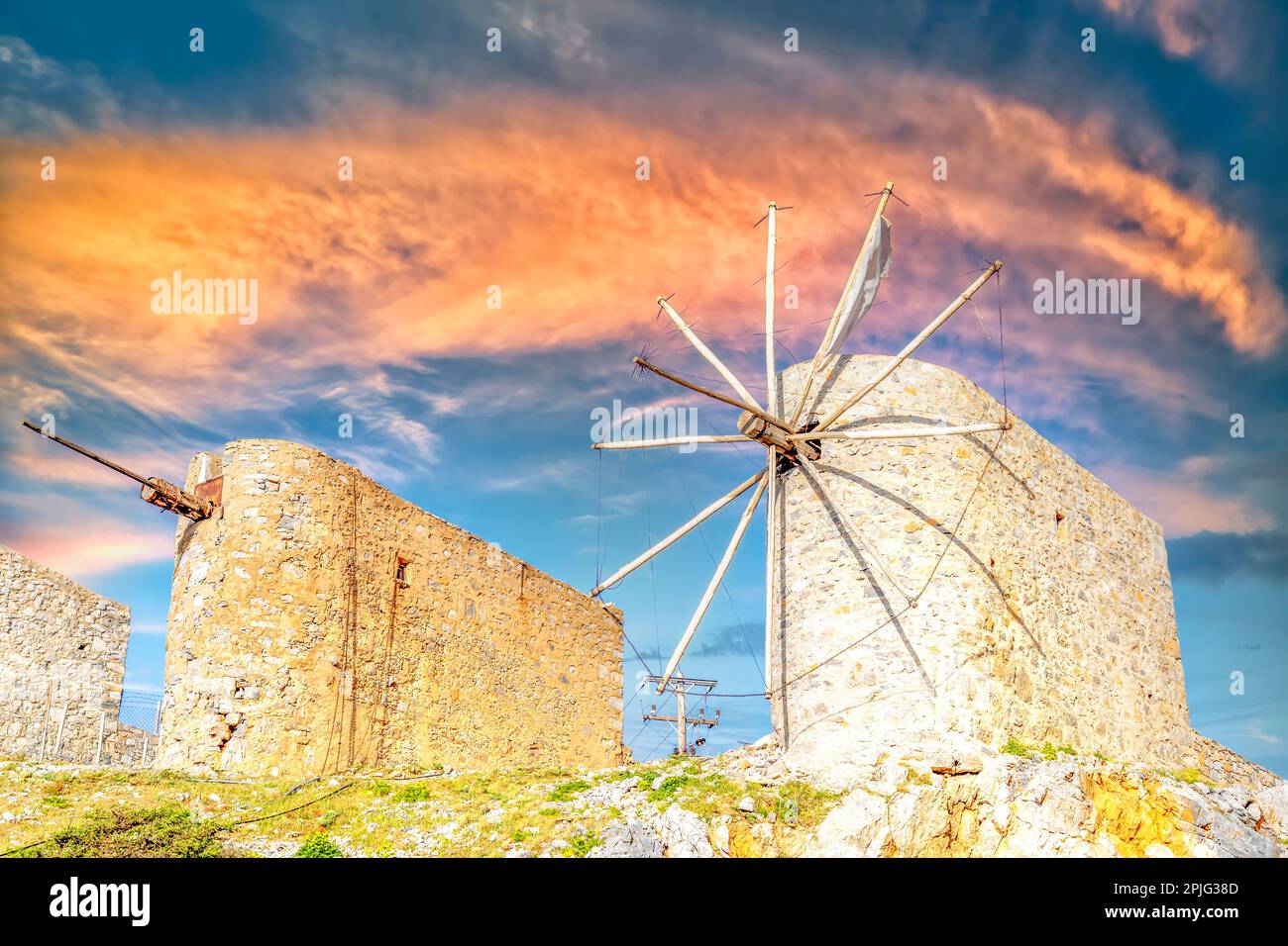 Windmill, Lassithi Ebene, Crete, Greece Stock Photo - Alamy