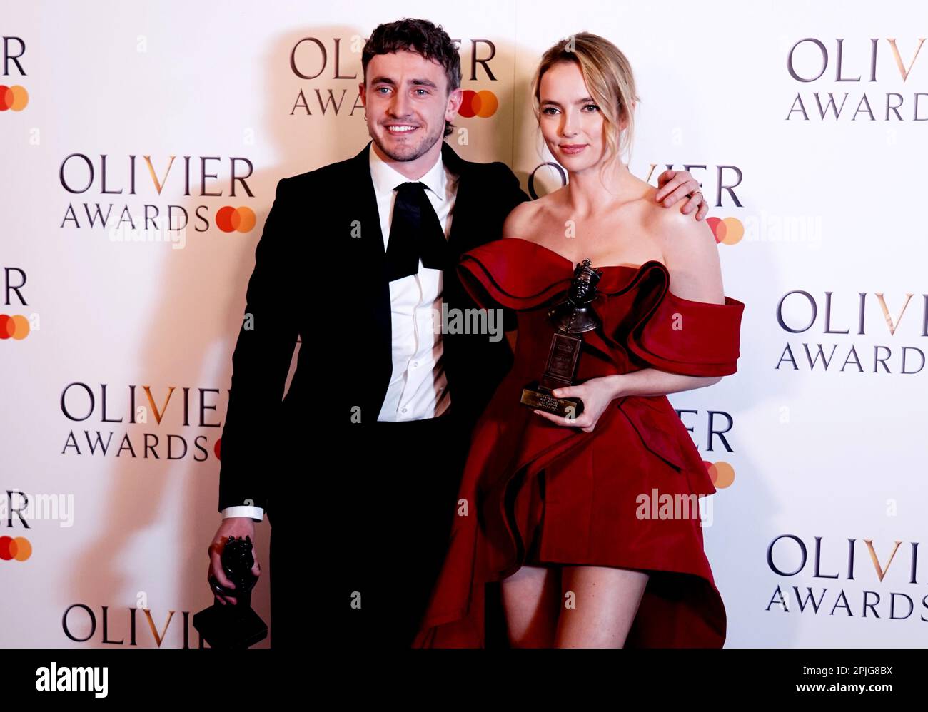 Paul Mescal and Jodie Comer in the press room after winning their ...